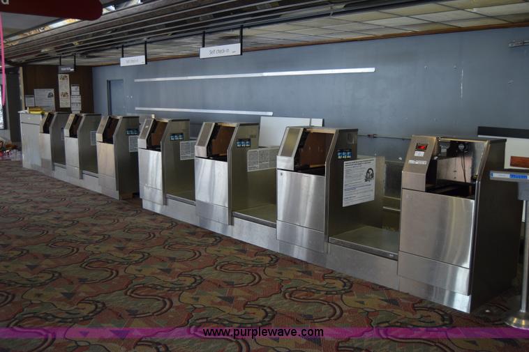 Baggage check counters in Wichita, KS | Item BM9787 sold | Purple Wave