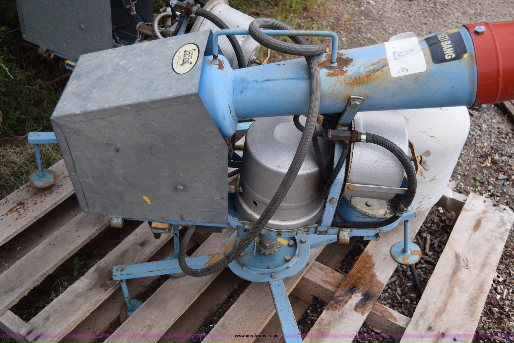 (2) Thunderbird scare-away propane cannon bird bangers in Wichita, KS ...