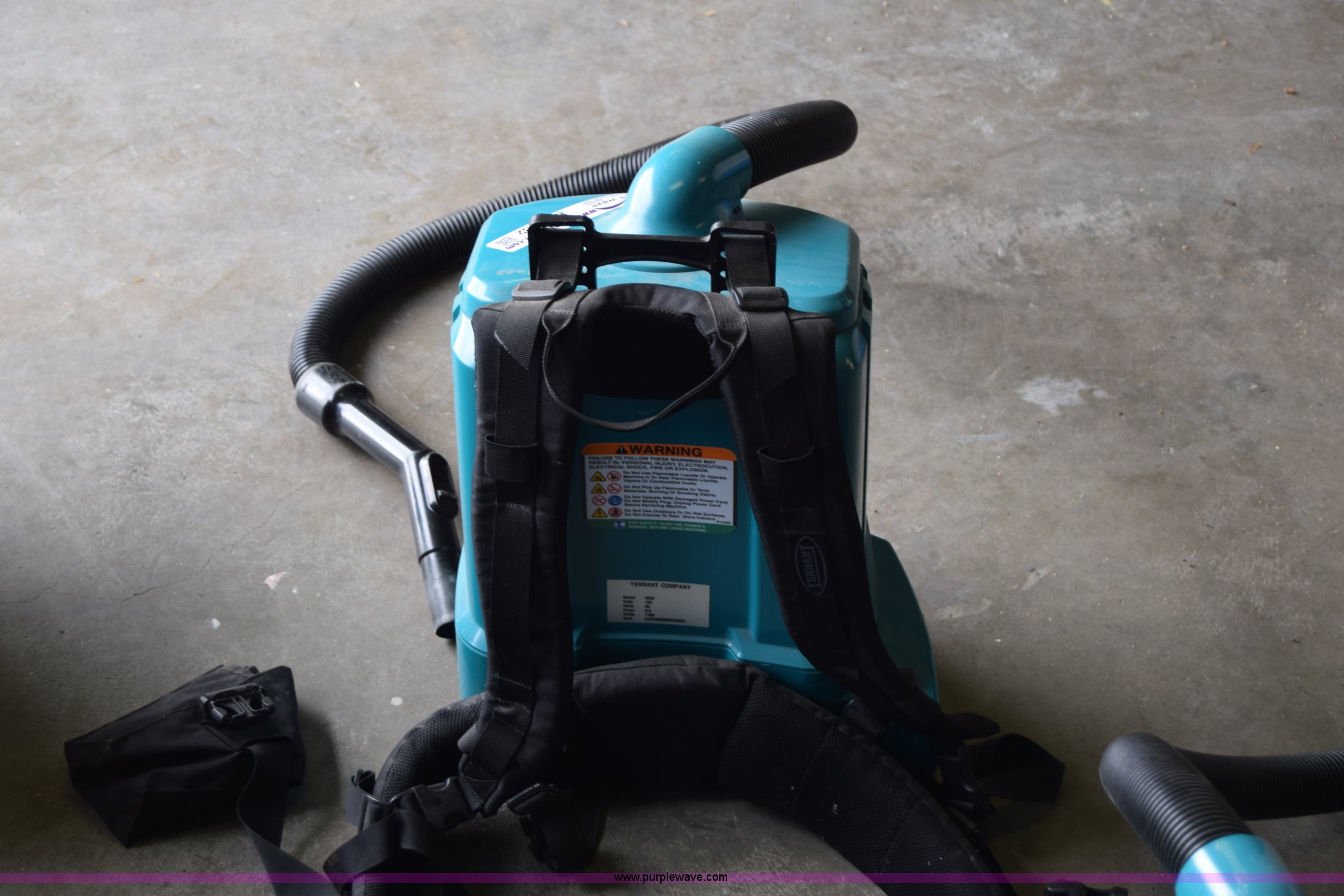 (3) Tennant 3090 backpack blowers in Wichita, KS | Item BR9732 sold ...