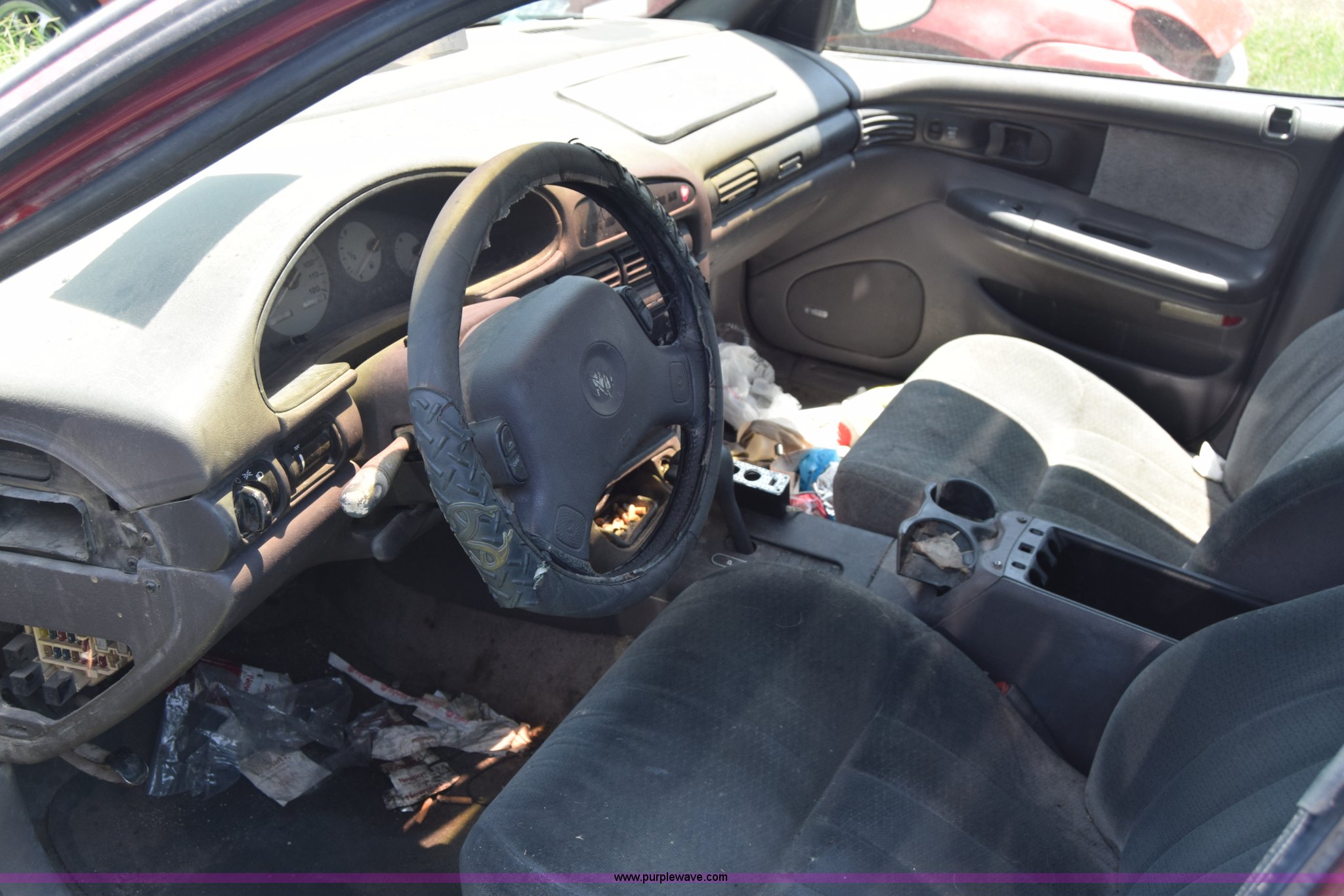 1994 Dodge Intrepid ES in Wichita, KS | Item J7885 sold | Purple Wave