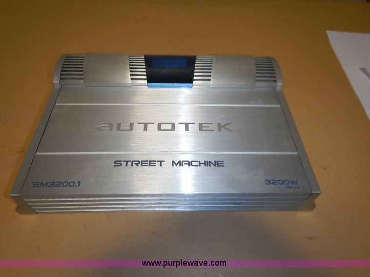 AutoTek Street Machine amplifier in Manhattan, KS | Item BM9398 sold ...