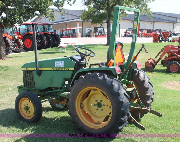 2002 John Deere 790 tractor in Edmond, OK | Item H8152 sold | Purple Wave