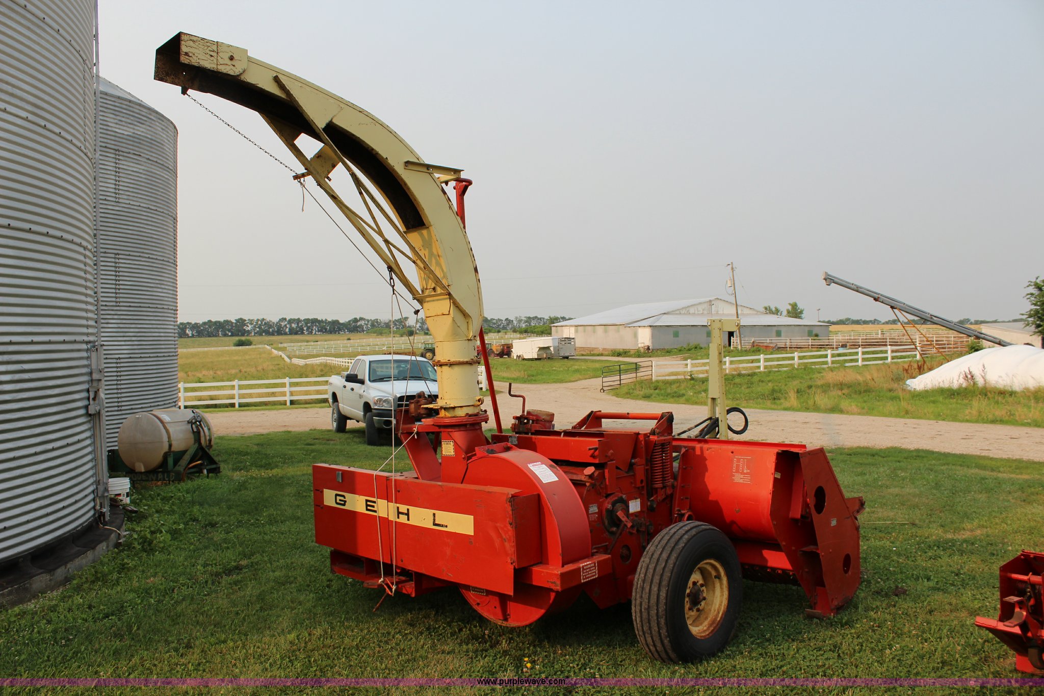 Gehl CB600 silage cutter in Baldwin City, KS | Item J5940 sold | Purple ...