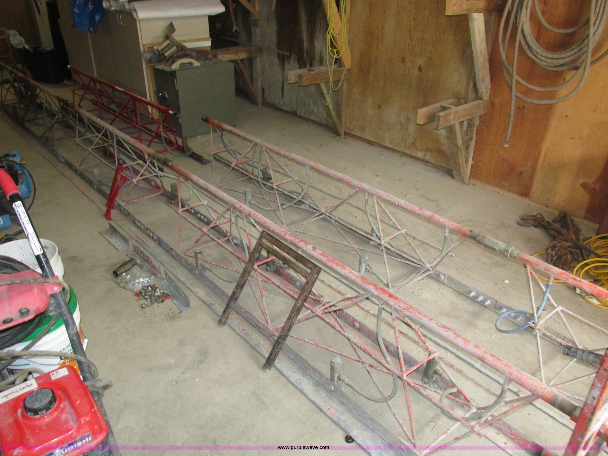 Allen 12 Razorback vibratory screed in Sioux City, IA | Item AV9138 ...