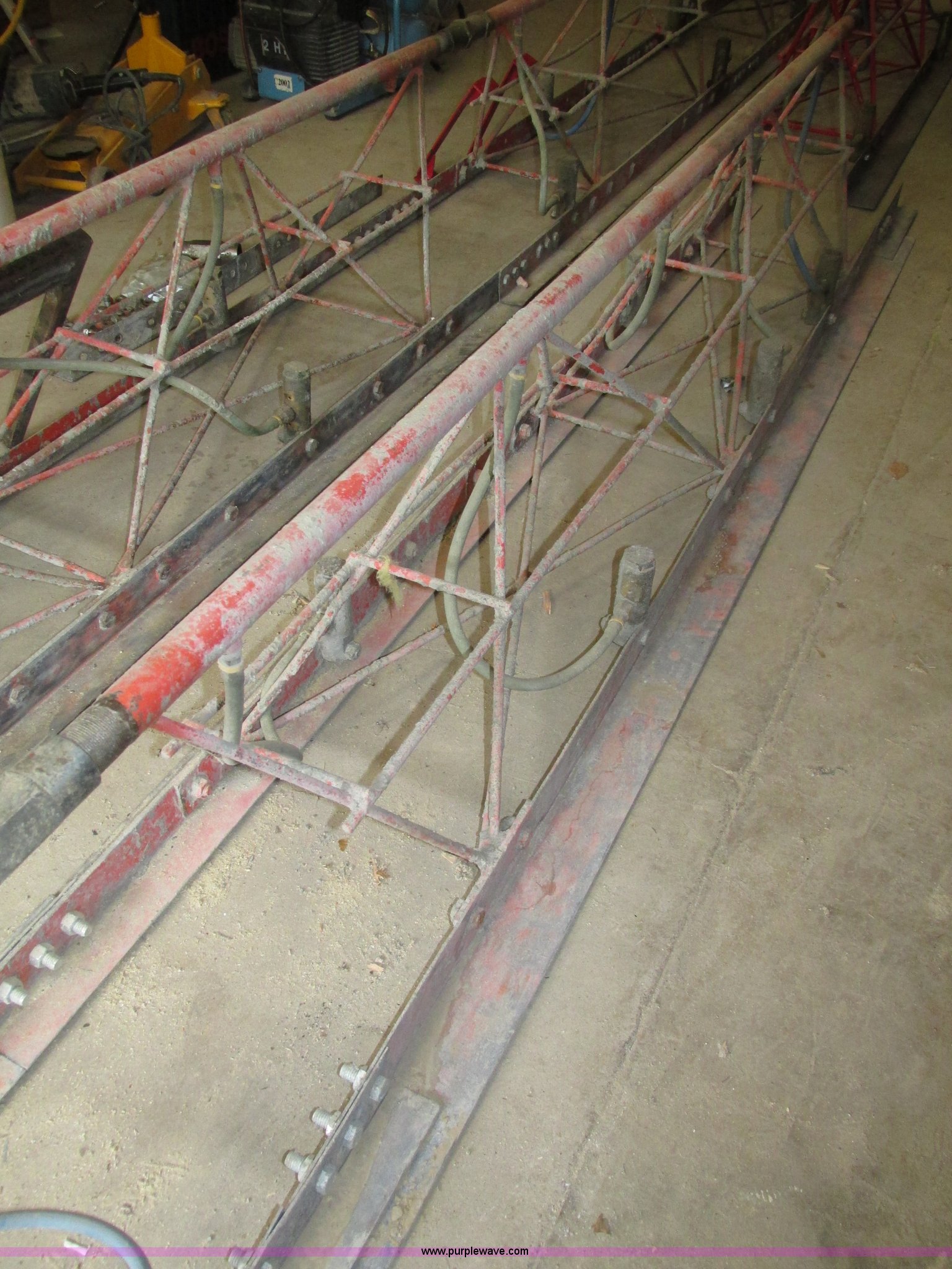 Allen 12 Razorback vibratory screed in Sioux City, IA | Item AV9138 ...