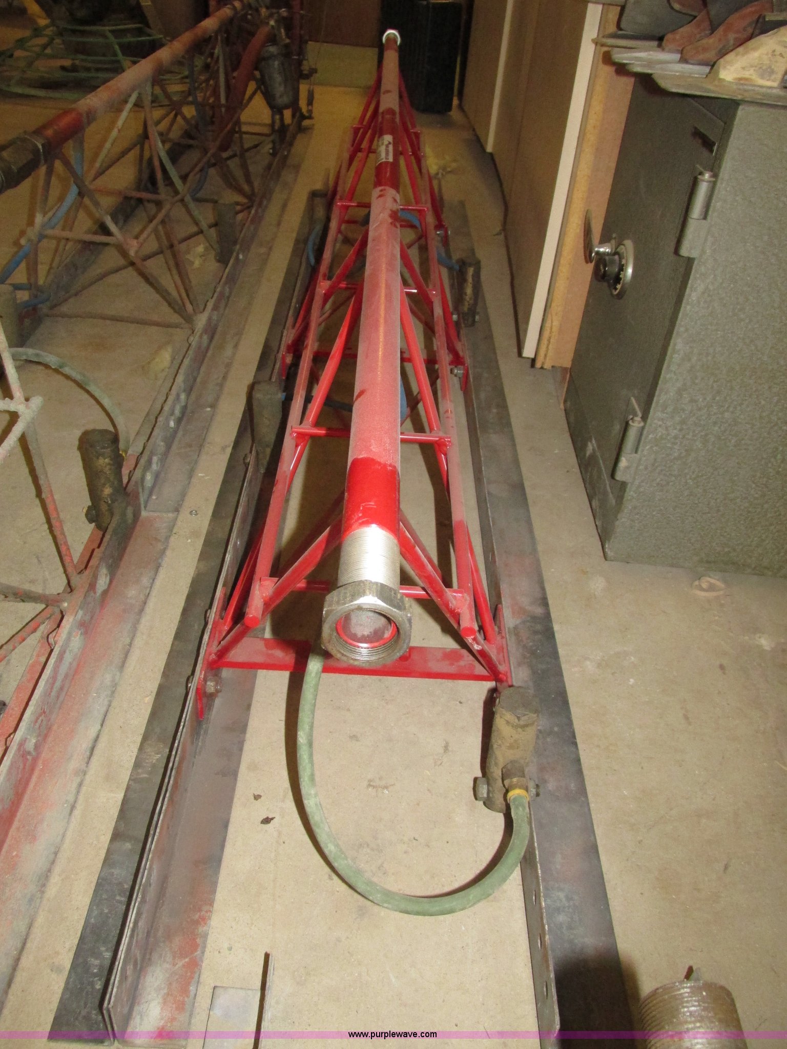 Allen 12 Razorback vibratory screed in Sioux City, IA | Item AV9138 ...