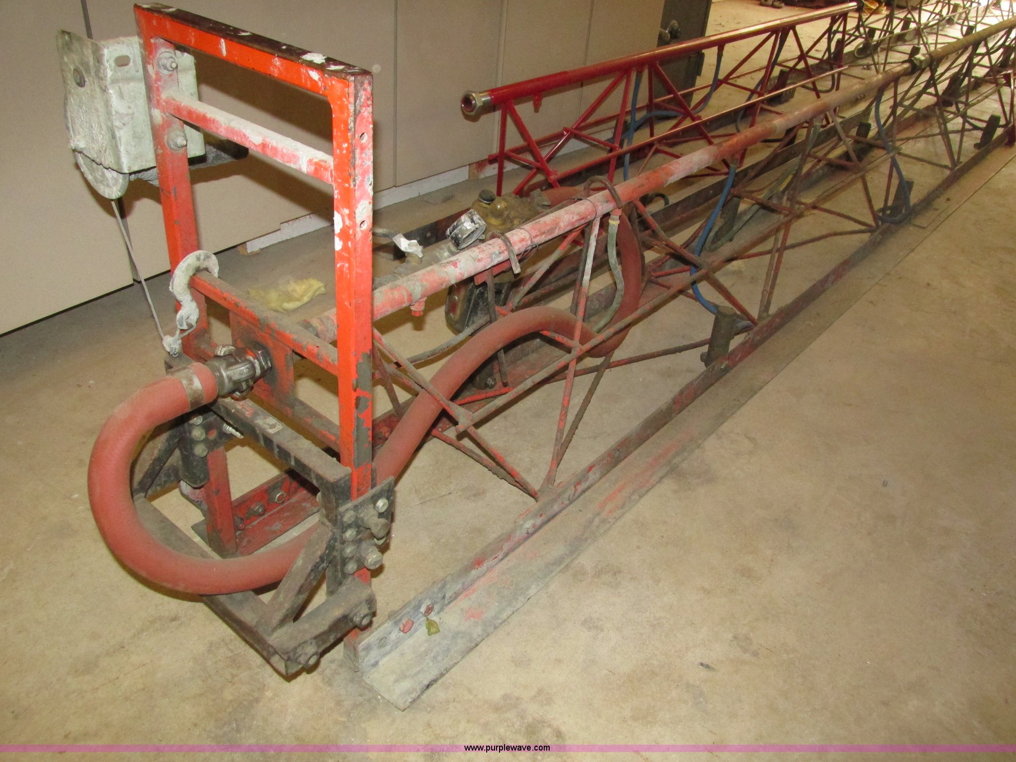 Allen 12 Razorback vibratory screed in Sioux City, IA | Item AV9138 ...