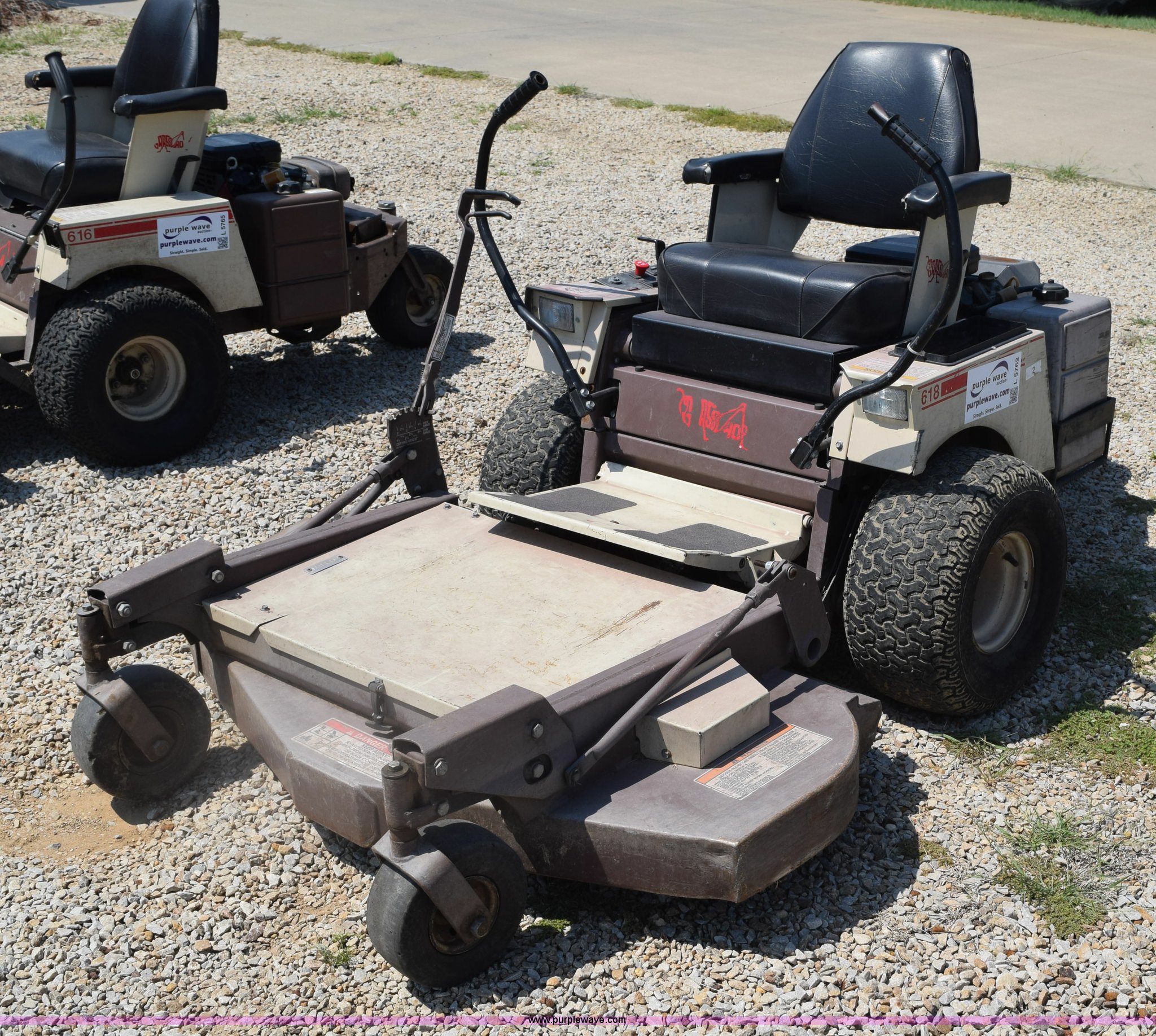 Grasshopper 618 lawn mower in Ellsworth, KS | Item L5762 sold | Purple Wave