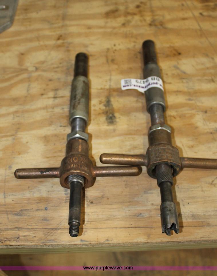 (2) Mueller No. 7 tapping skinners in Olathe, KS | Item BB9479 sold ...