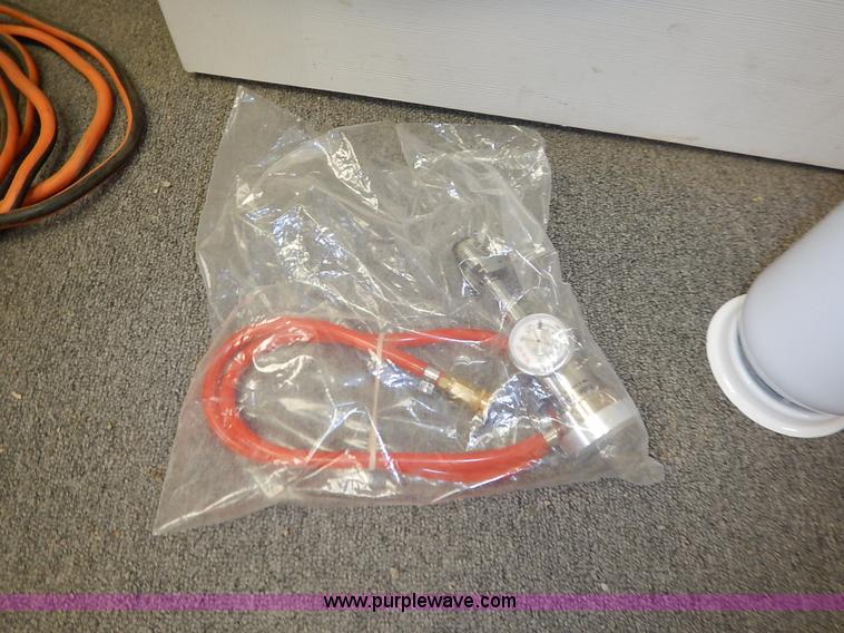 Bascom-Turner CGI tester in Olathe, KS | Item BM9351 sold | Purple Wave