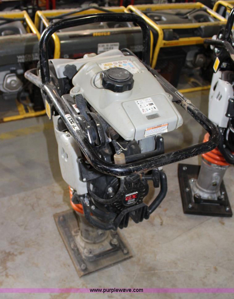 Multiquip Mikasa MTX60HD plate compactor in Olathe, KS | Item BQ9492 ...
