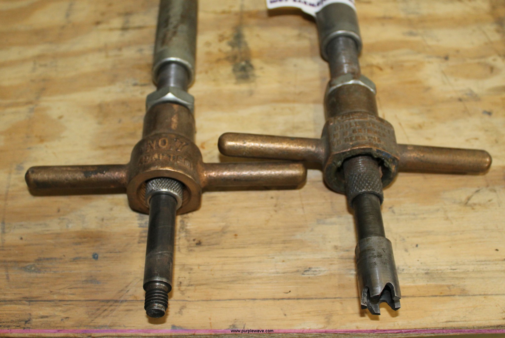 (2) Mueller No. 7 tapping skinners in Olathe, KS | Item BB9479 sold ...