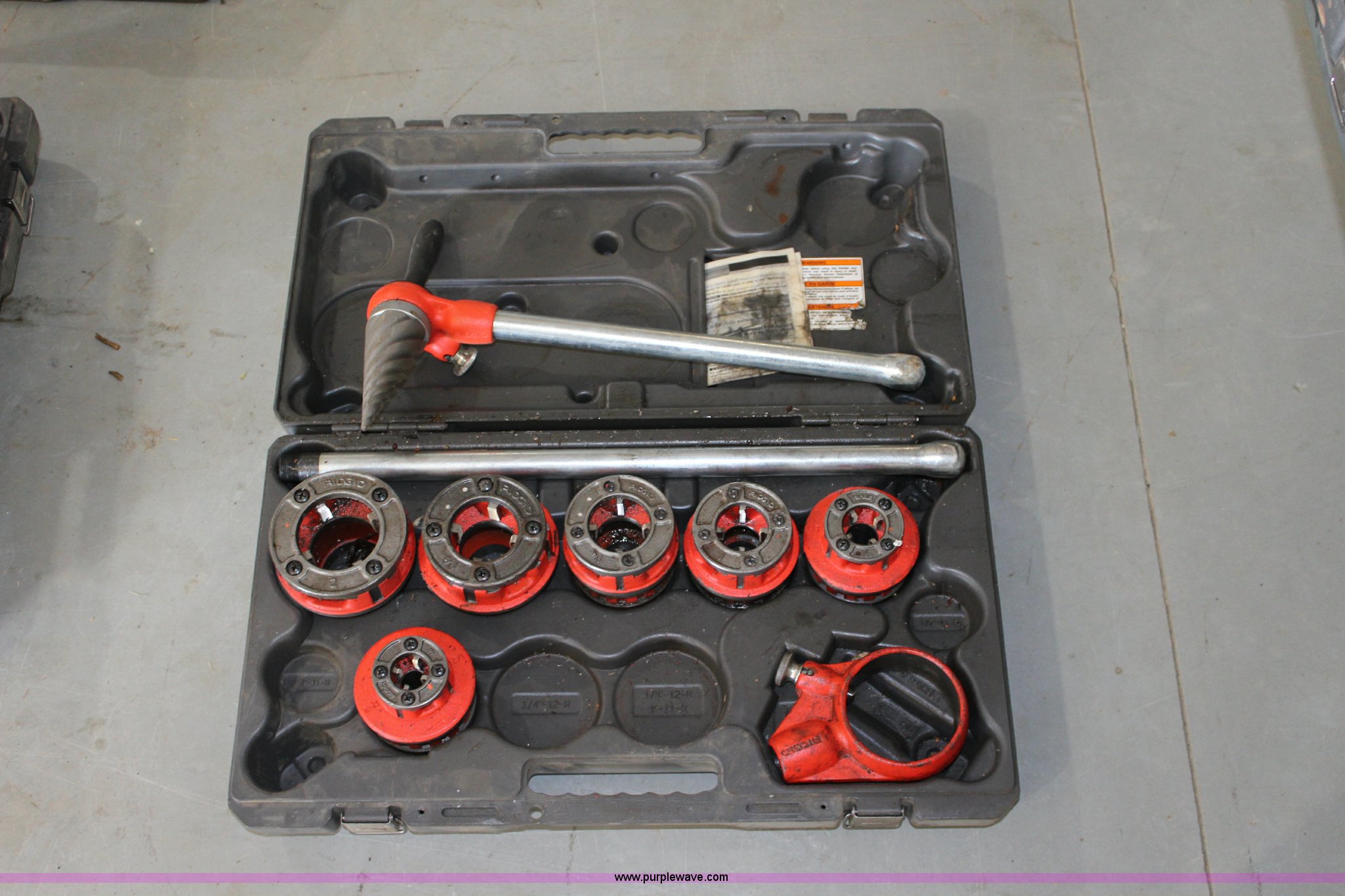 Ridgid threader set with pipe reamer in Olathe, KS | Item BQ9307 sold ...