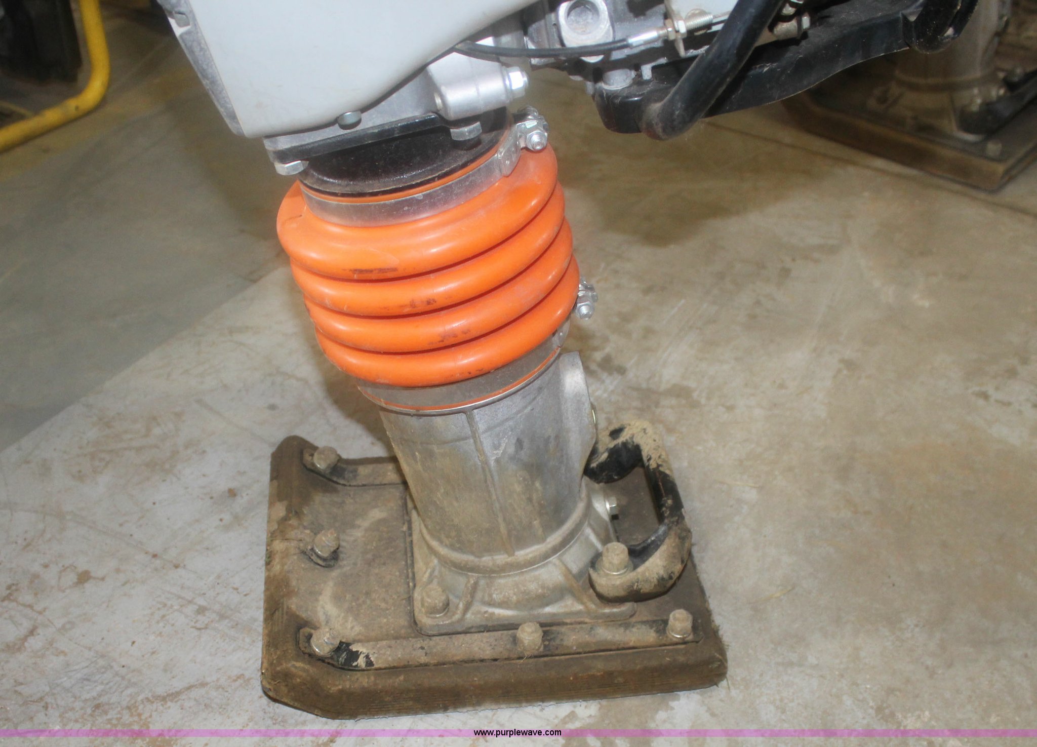 Multiquip Mikasa MTX60HD plate compactor in Olathe, KS | Item BQ9495 ...