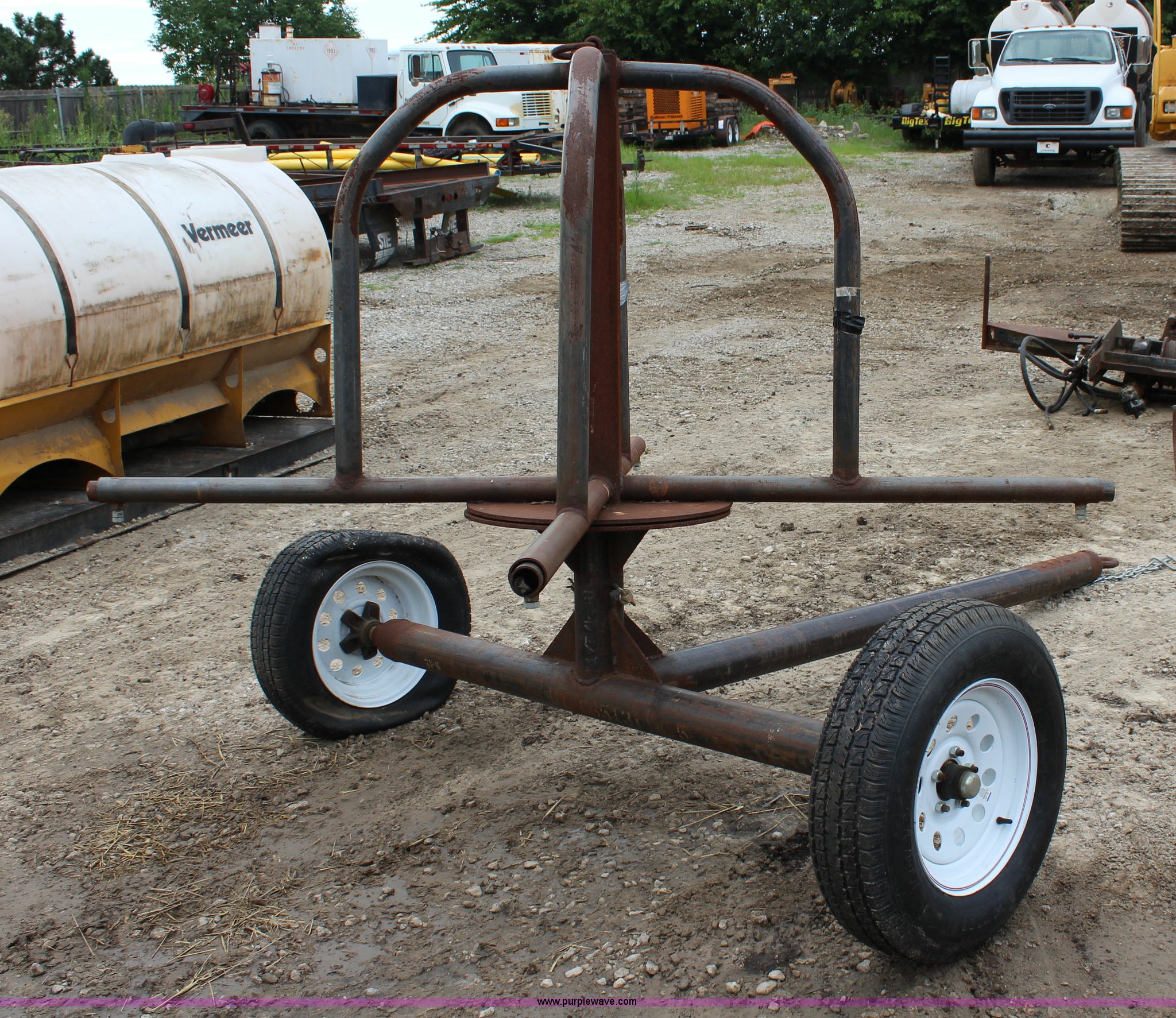 Pipe reel trailer in Olathe, KS | Item J5912 sold | Purple Wave