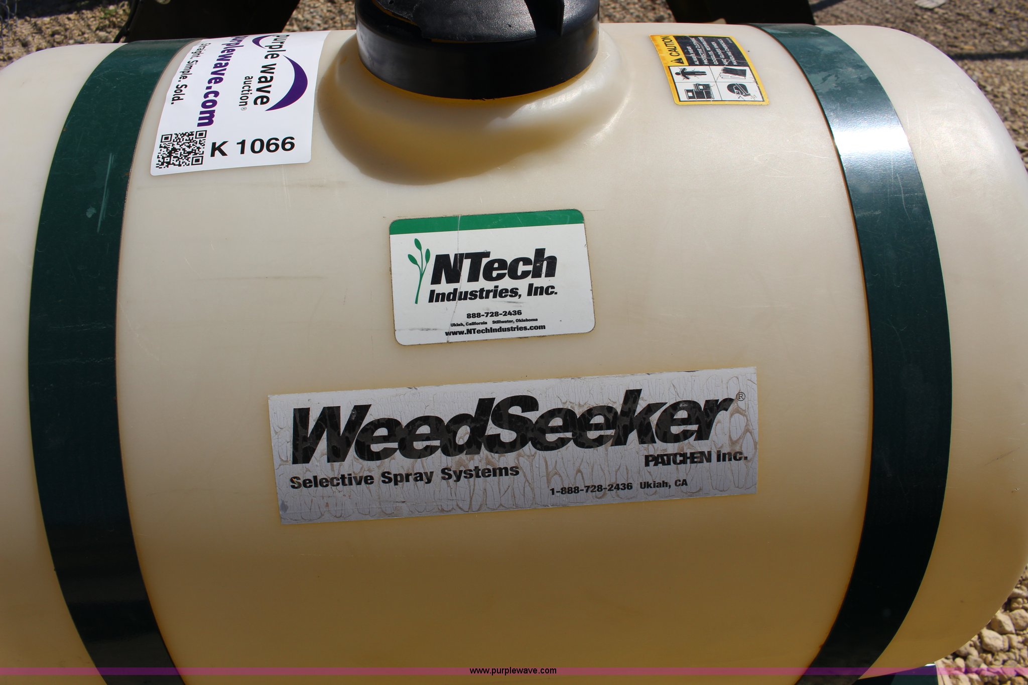 Weed Seeker sprayer in Abilene, KS | Item K1066 sold | Purple Wave