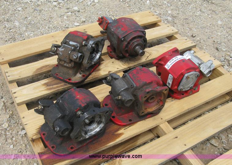 (5) Chelsea PTO gear boxes in Lyons, KS | Item BR9635 sold | Purple Wave