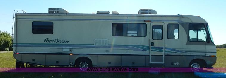 1995 Fleetwood Pace Arrow RV in Admire, KS | Item J6474 sold | Purple Wave