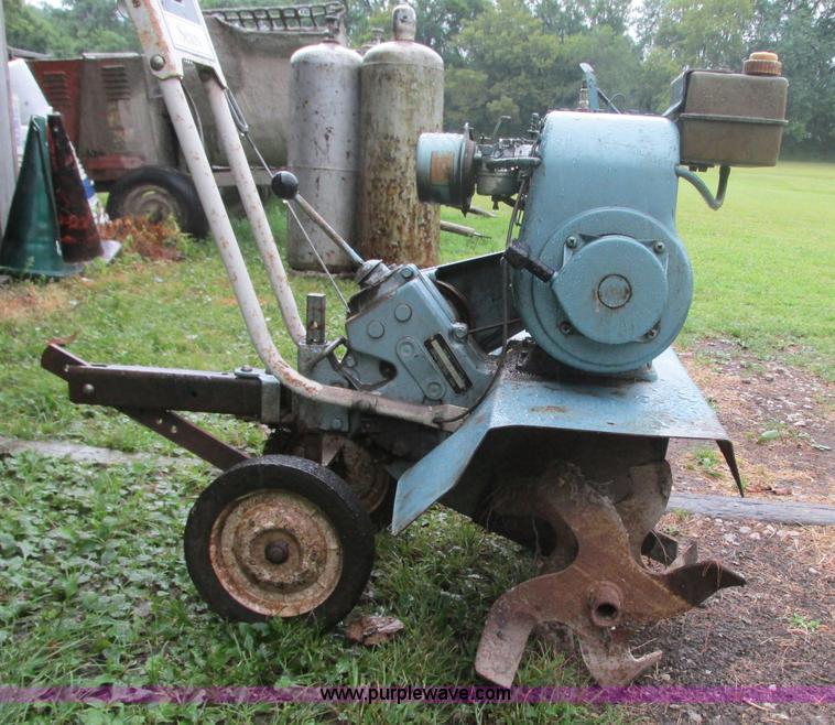 Craftsman Roto-Spader tiller in Grandview, MO | Item R9432 sold ...