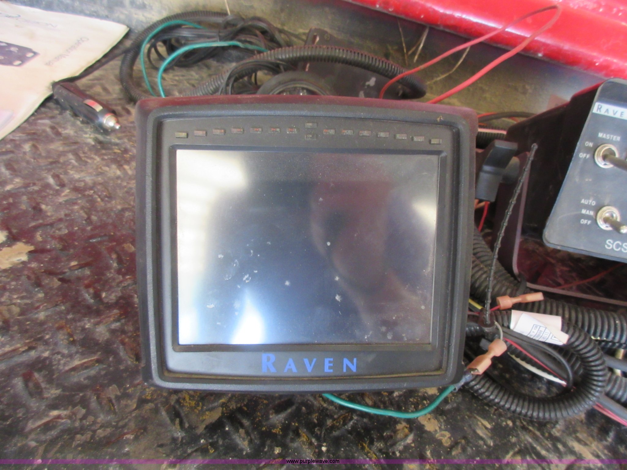 Raven monitor and sprayer controls in Alma, MO | Item BR9991 sold ...