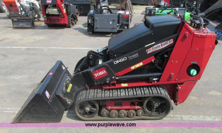2014 Toro Dingo TX-525 walk-behind skid steer in Hudson, WI | Item ...