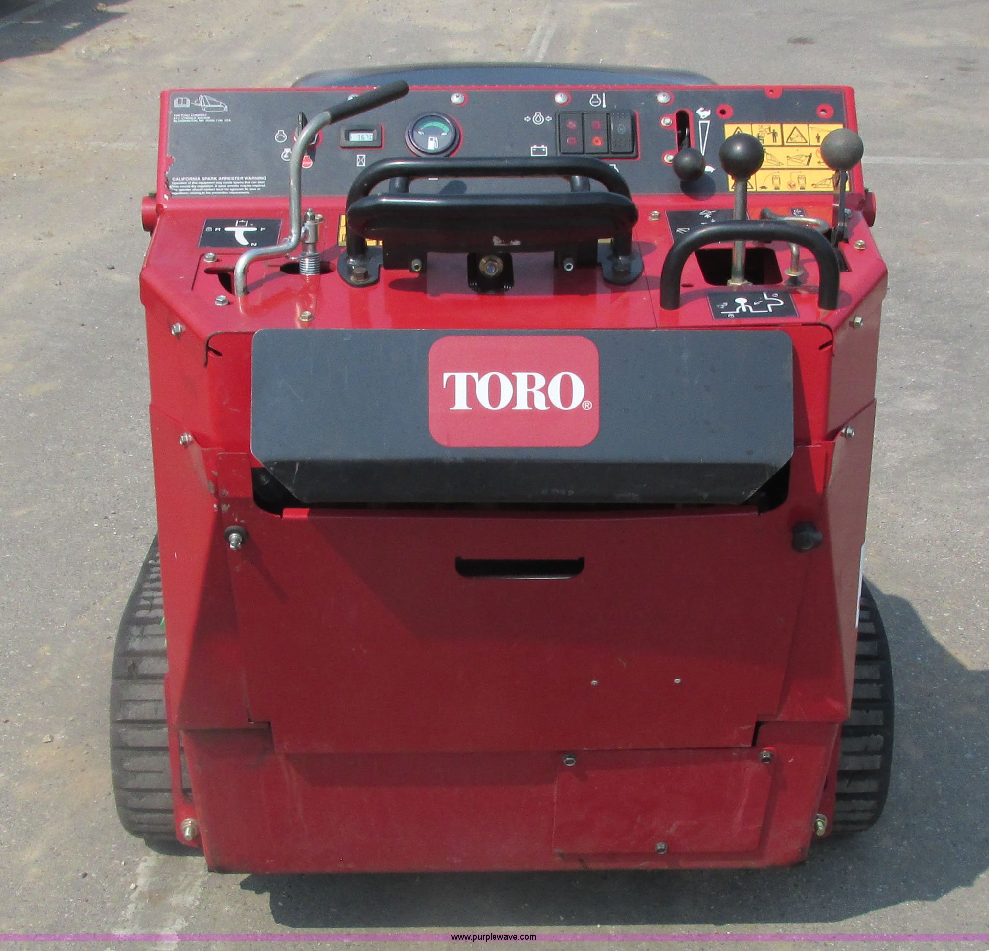2014 Toro Dingo TX-525 walk-behind skid steer in Hudson, WI | Item ...