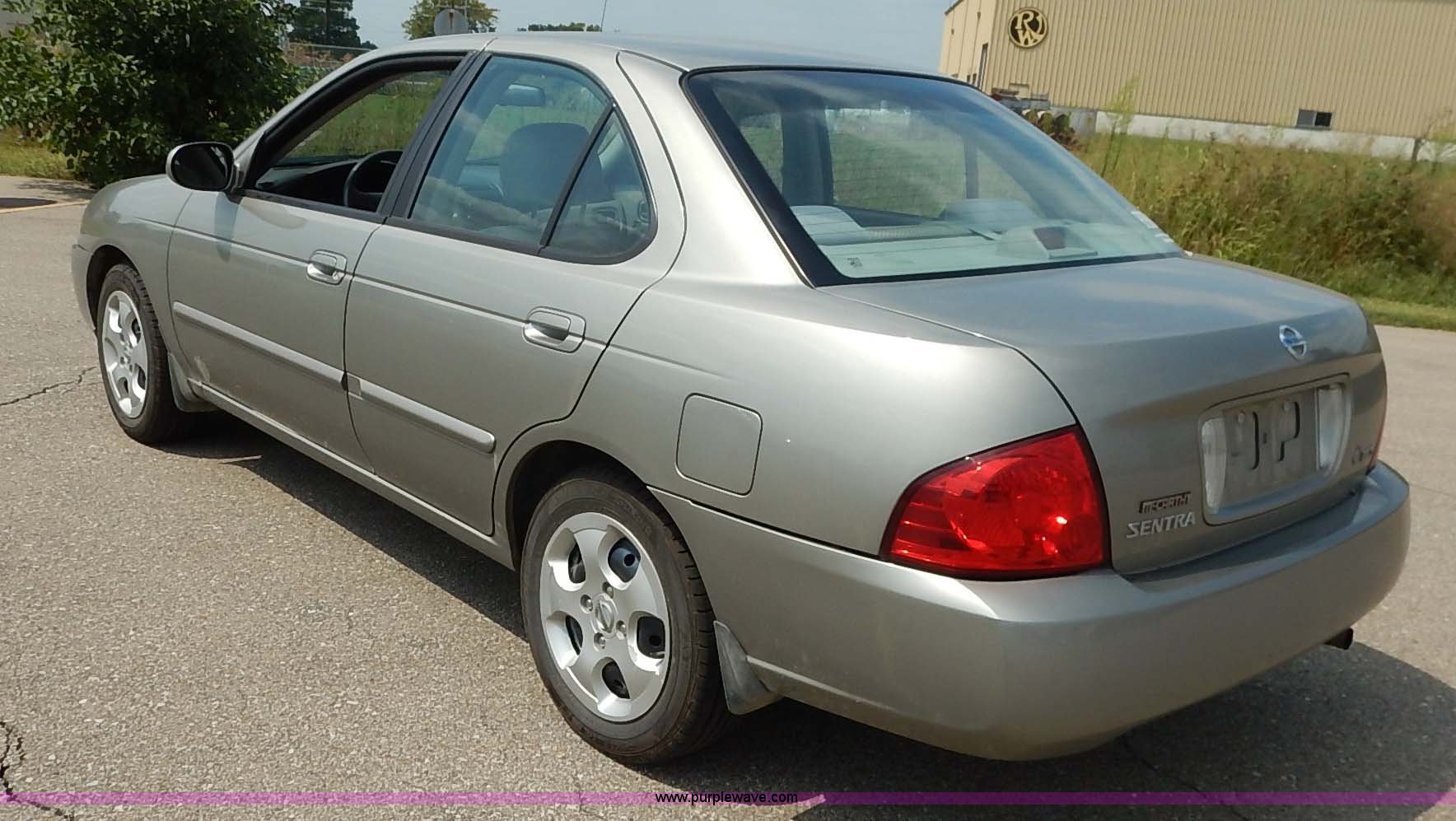 2005 Nissan Sentra in Manhattan, KS | Item J6456 sold | Purple Wave