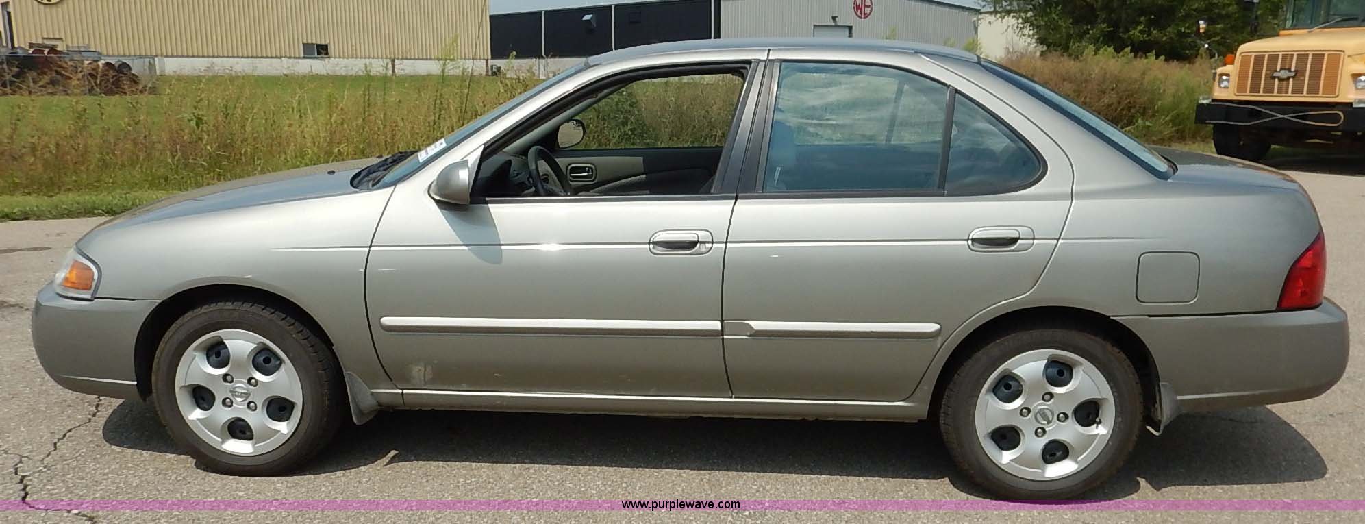 2005 Nissan Sentra in Manhattan, KS | Item J6456 sold | Purple Wave