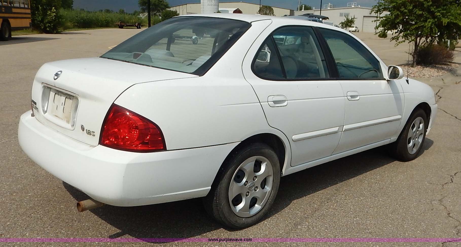 2005 Nissan Sentra in Manhattan, KS | Item K1610 sold | Purple Wave