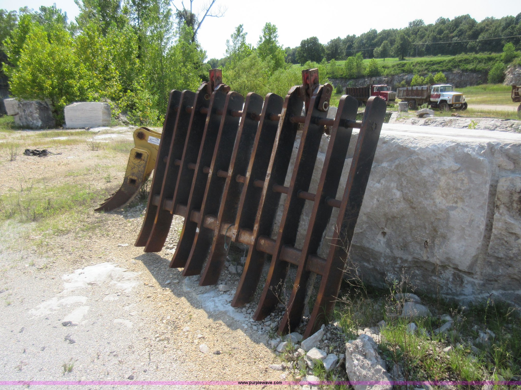 Rock rake in Ash Grove, MO | Item J8653 sold | Purple Wave