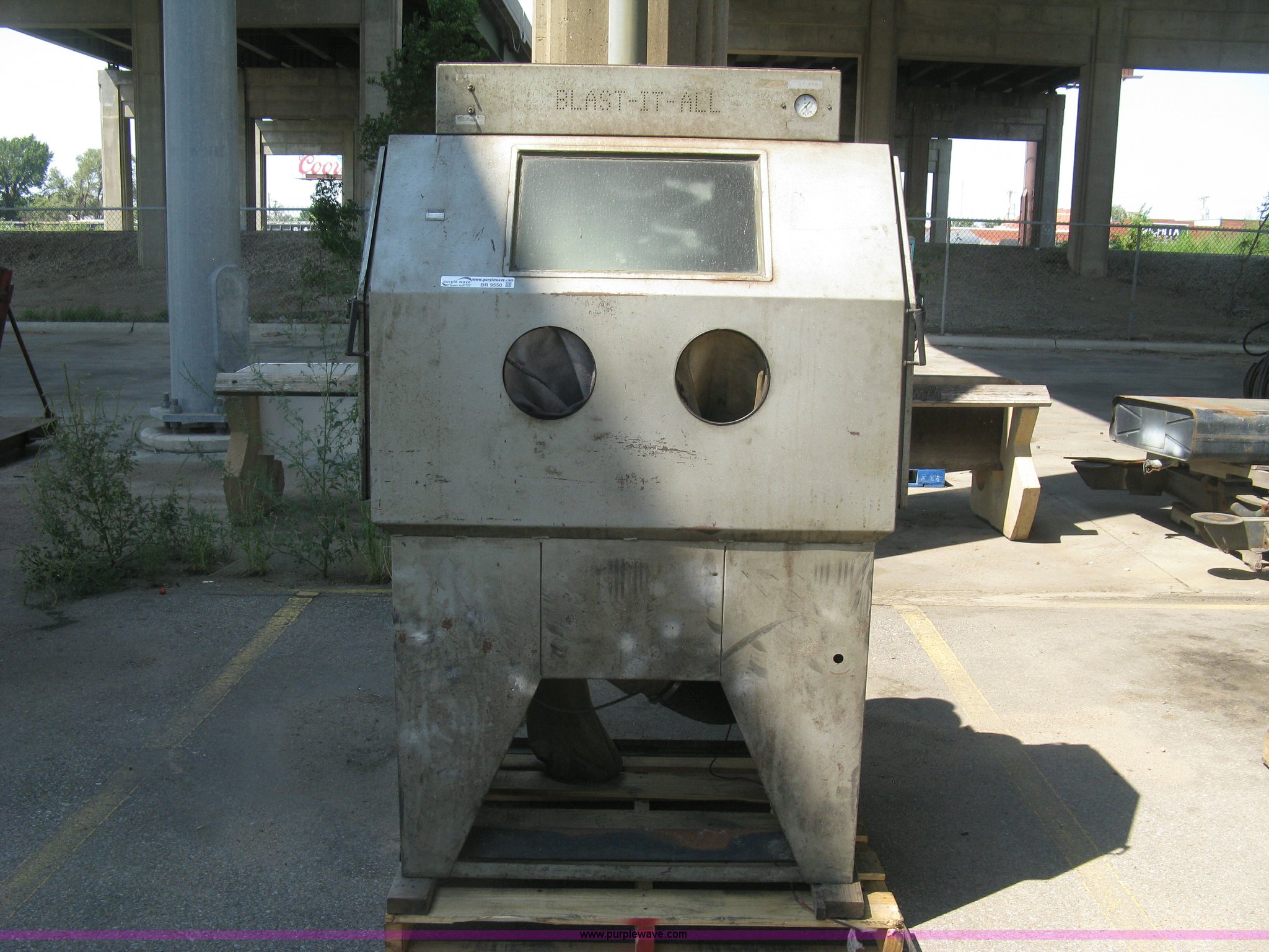 Blast-It-All glass bead cabinet in Wichita, KS | Item BR9550 sold ...