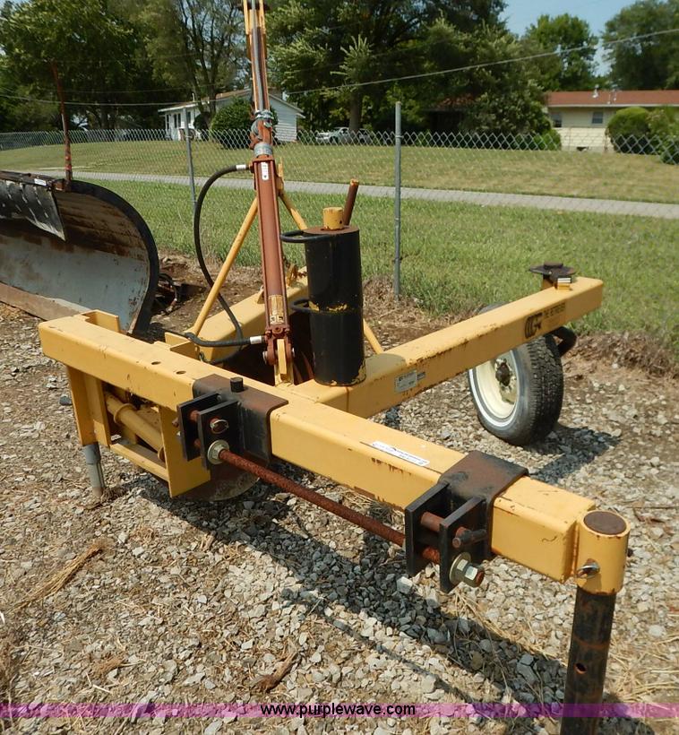 The Retriever road shoulder gravel reclaimer in Atchison, KS | Item ...