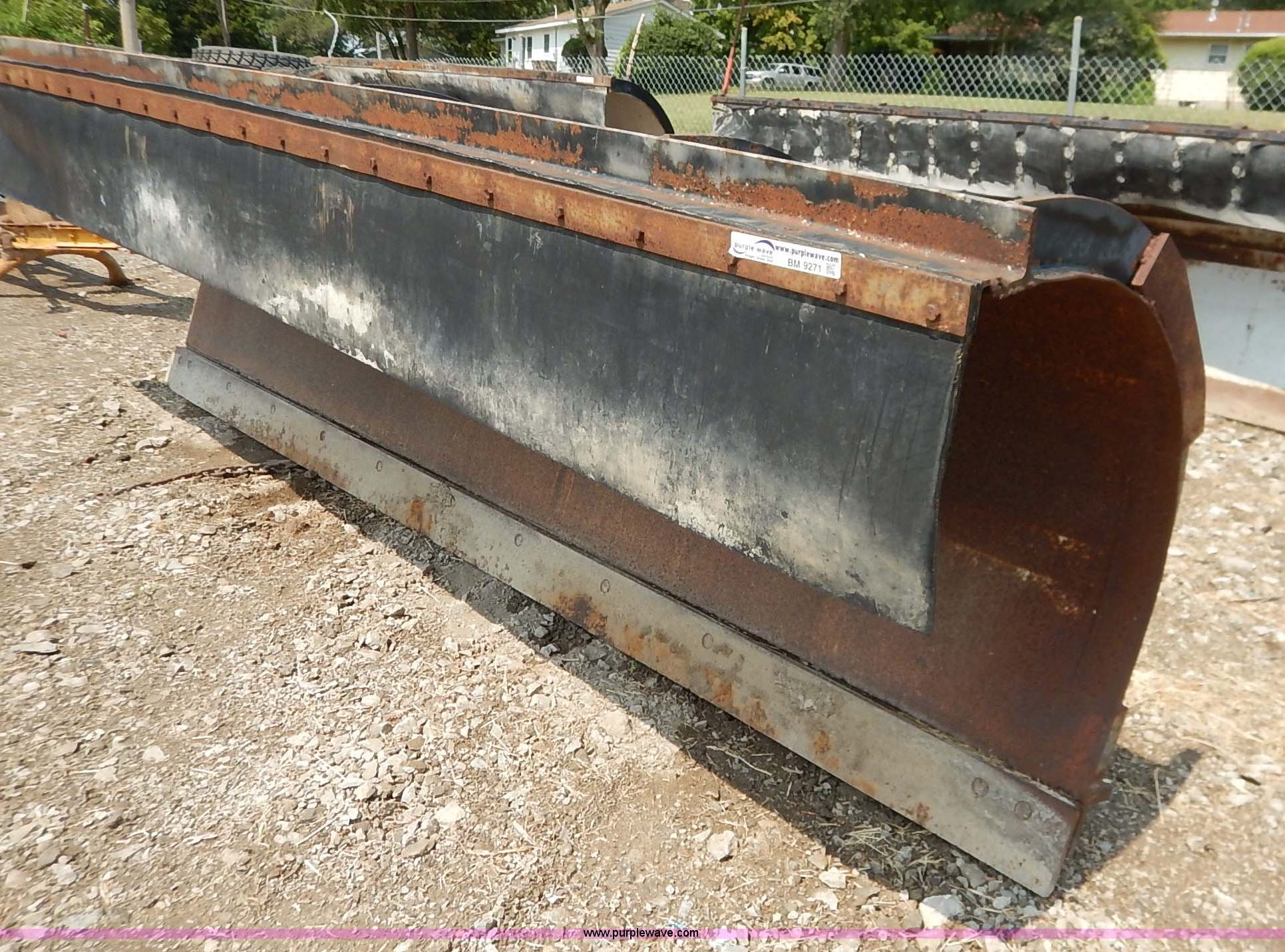 Baker 11' snow plow in Atchison, KS | Item BM9271 sold | Purple Wave