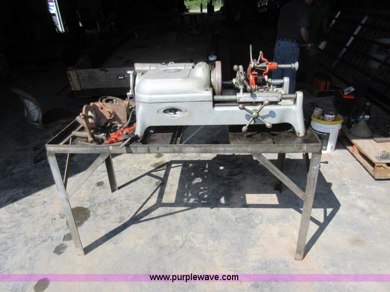 Ridgid 500 pipe threading machine in Liberty, MO | Item BK9673 sold ...
