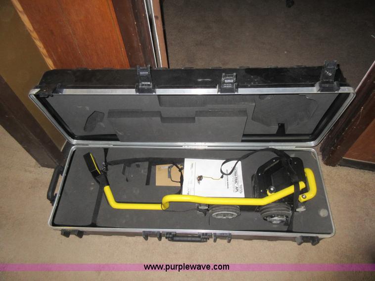 Sensit Technologies Ultra-Trac acoustic pipe locator in San Antonio, TX ...