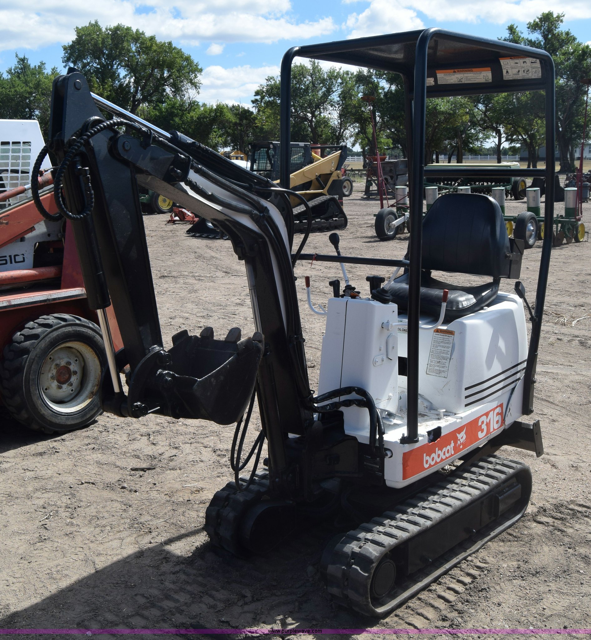 2005 Bobcat 316 compact excavator in Kinsley, KS | Item J8191 sold ...