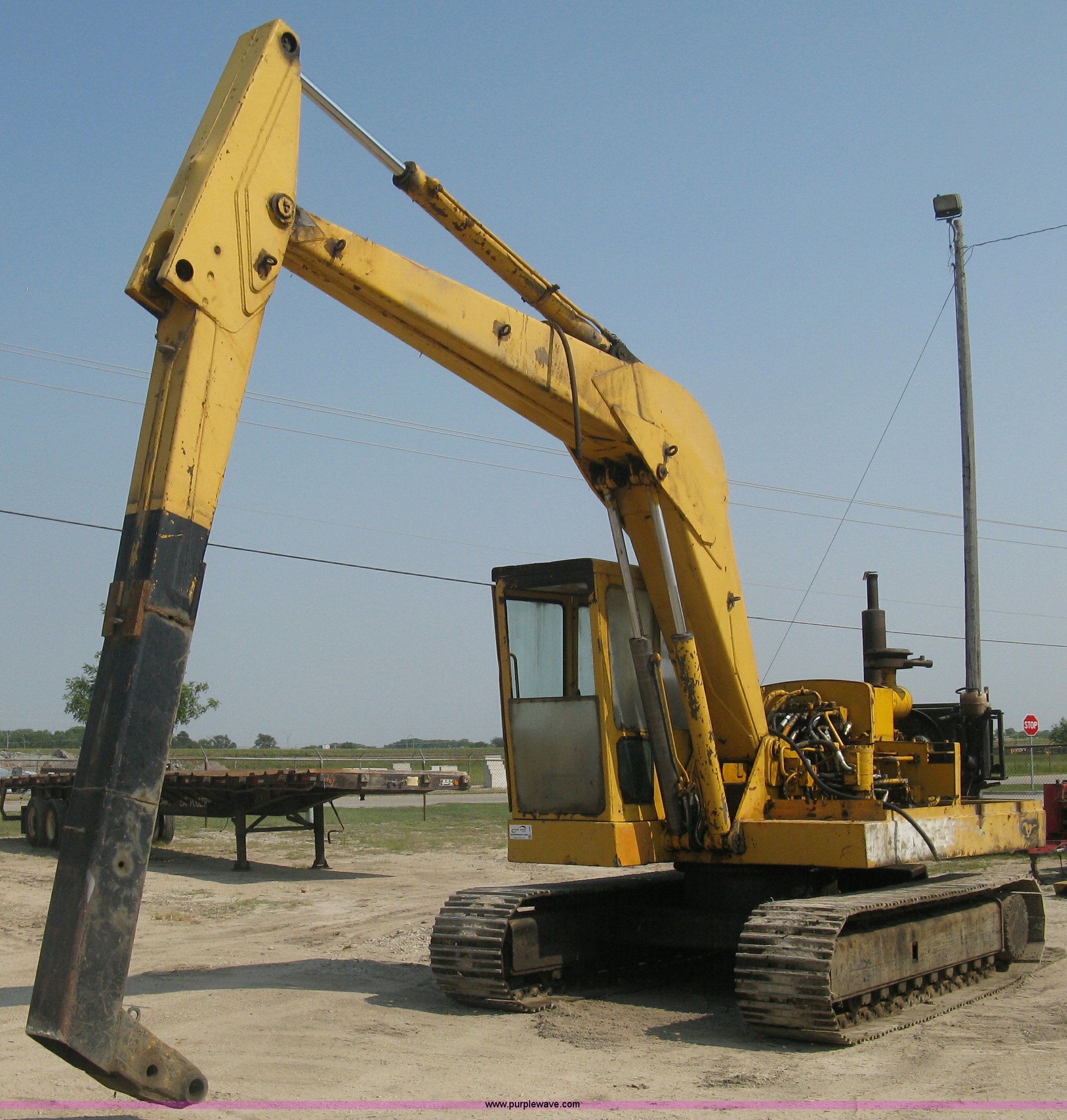 John Deere 690 excavator in Wichita, KS | Item L6268 sold | Purple Wave