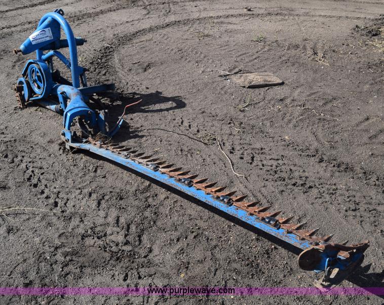 Ford 501 sickle mower in Kinsley, KS | Item J7120 sold | Purple Wave