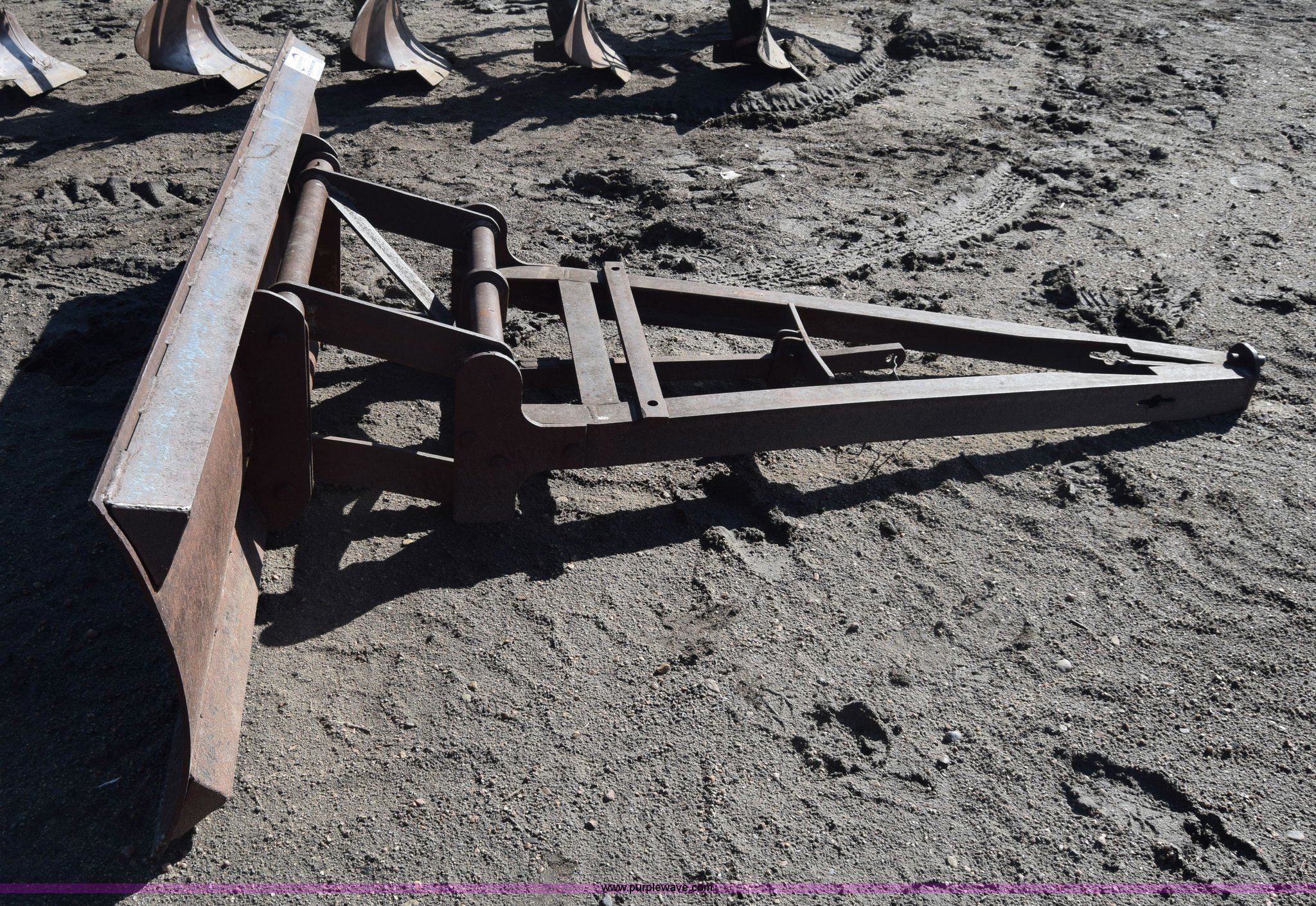 Front mount tractor blade in Kinsley, KS | Item J7117 sold | Purple Wave