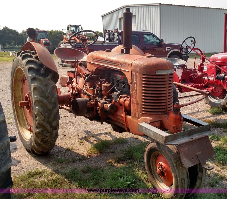 Case SC row crop tractor in Winfield, KS | Item K1130 sold | Purple Wave