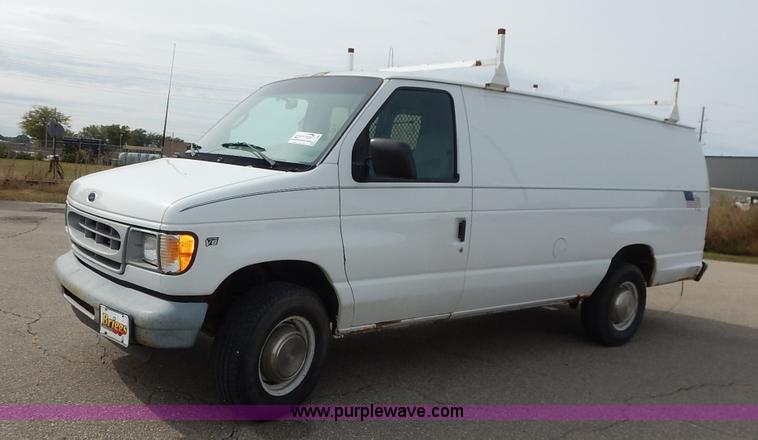 2002 Ford Econoline E350 Super Duty Extended van in Manhattan, KS ...