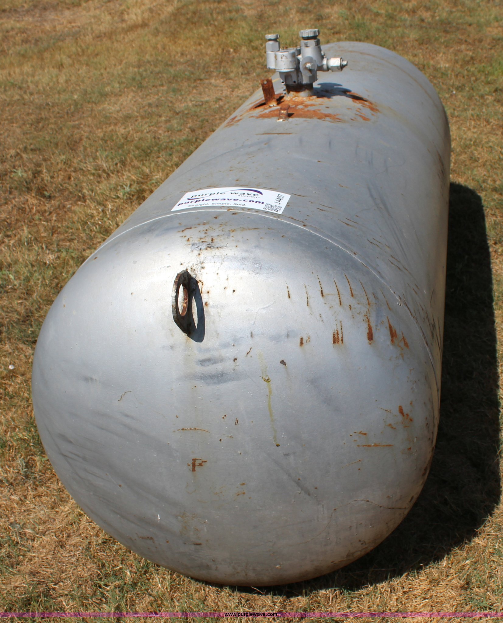 250 gallon propane tank in Calera, OK | Item J4407 sold | Purple Wave