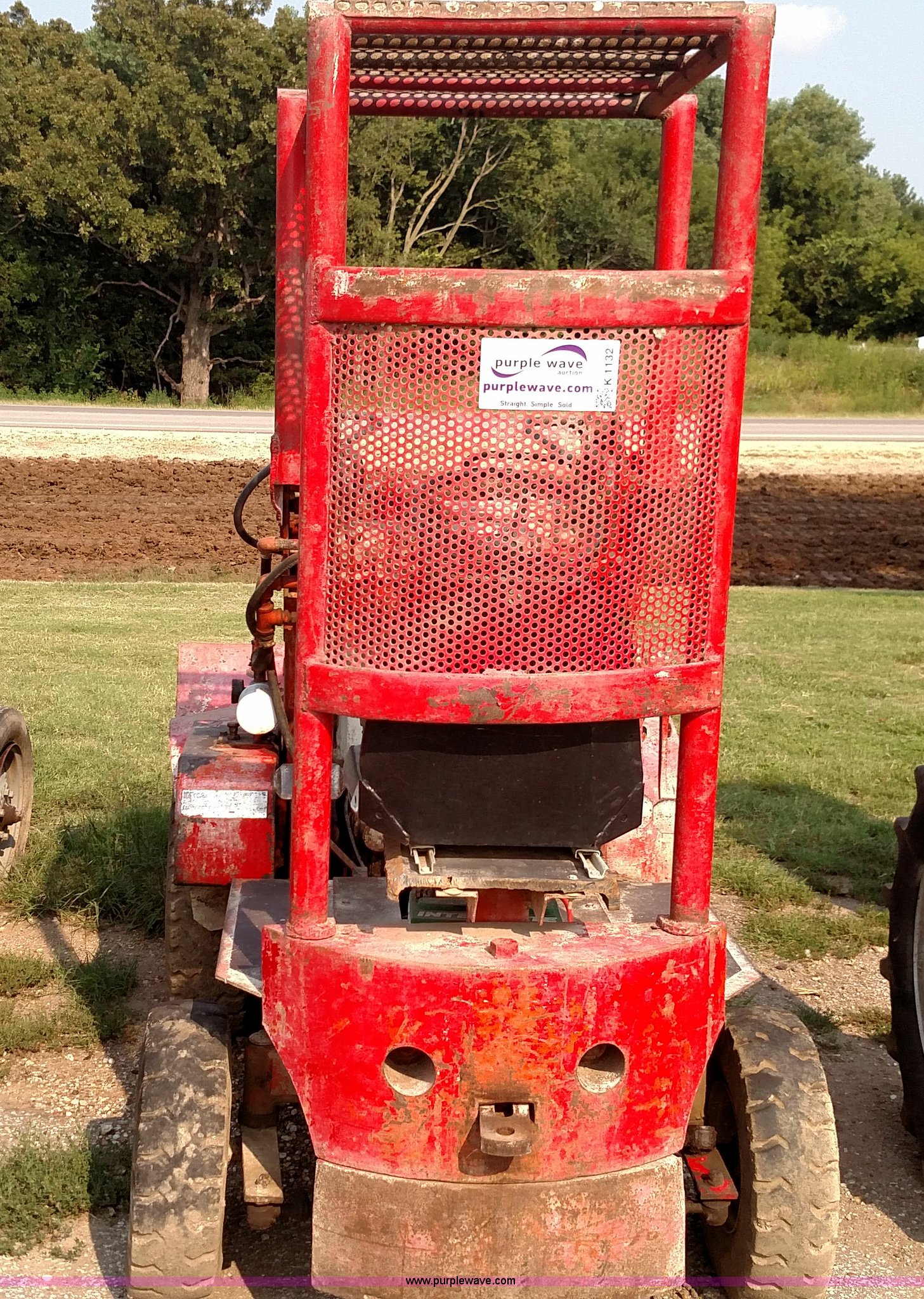 Big Dipper 4682W tractor in Winfield, KS | Item K1132 sold | Purple Wave