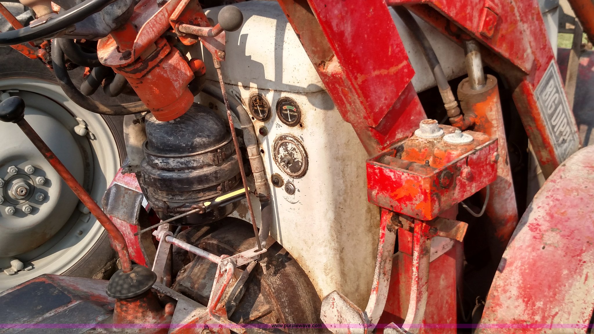 Big Dipper 4682W tractor in Winfield, KS | Item K1132 sold | Purple Wave