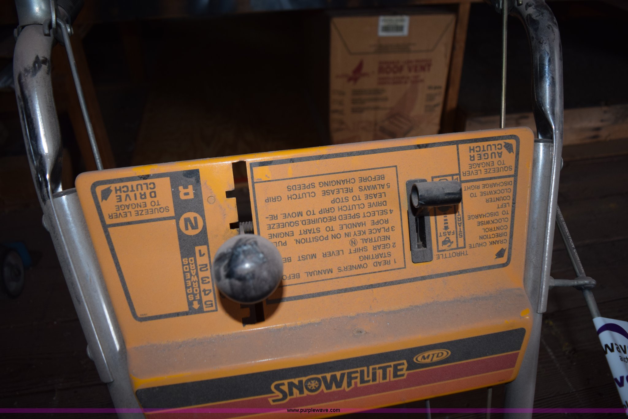 Snowflite 5/24 snow blower in Jetmore, KS | Item L5994 sold | Purple Wave