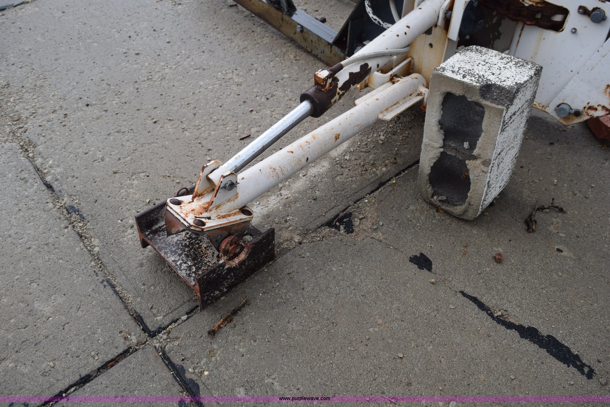 Black Hawk 728 backhoe attachment in Hill City, KS | Item L5999 sold ...