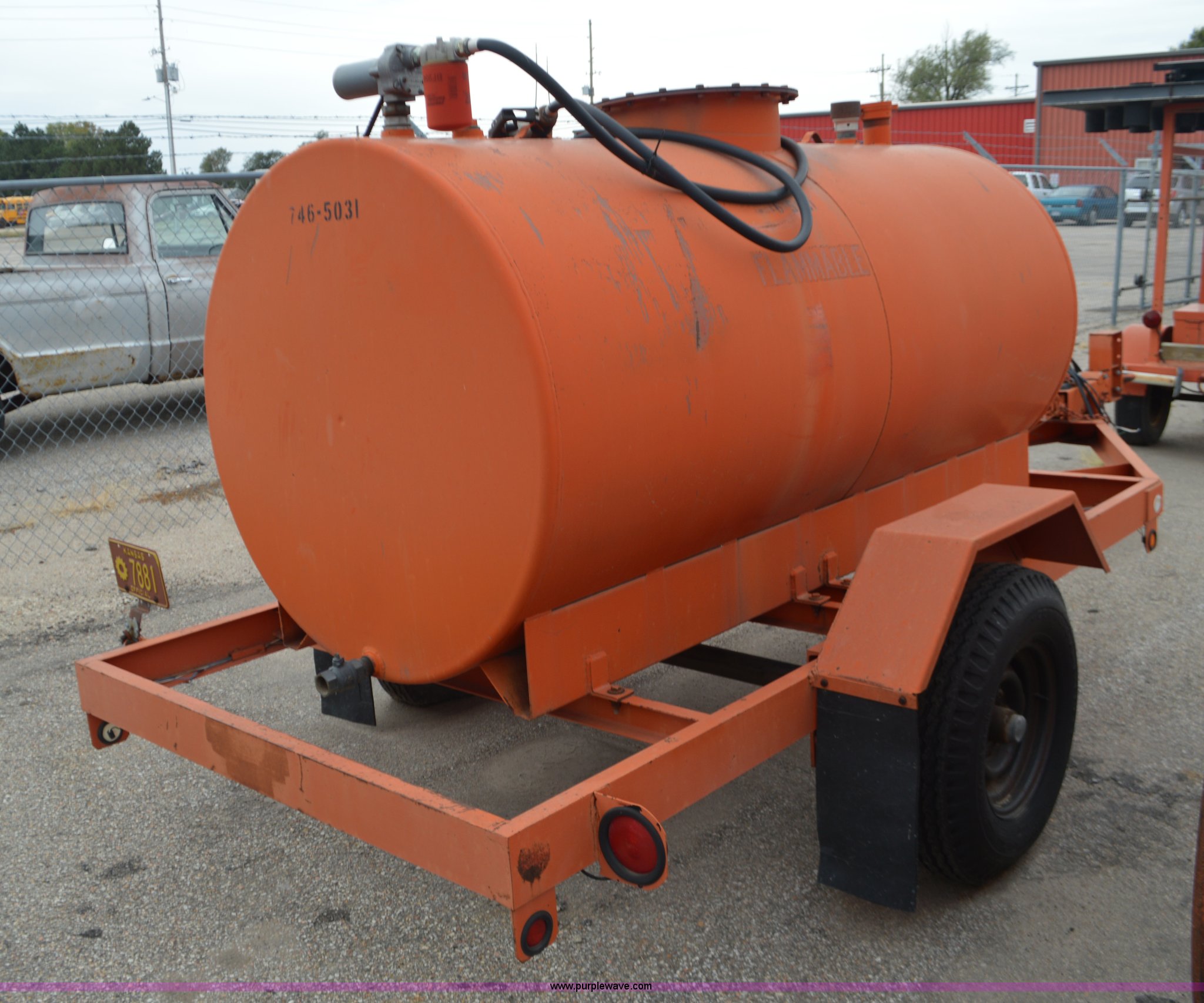 1991 JFW FT1 fuel tank trailer in Hutchinson, KS | Item I6436 sold ...