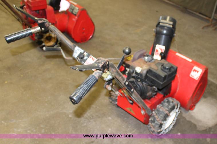 Toro 521 self-propelled snow blower in Prairie Village, KS | Item ...