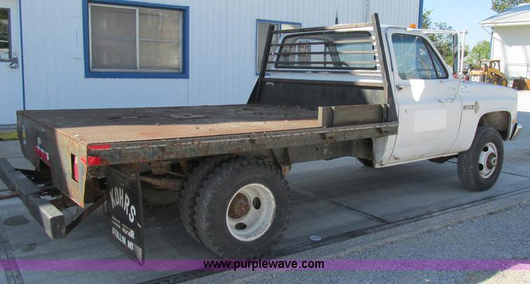 1987 Chevrolet K30 flatbed pickup truck in Wentzville, MO | Item K5183 ...