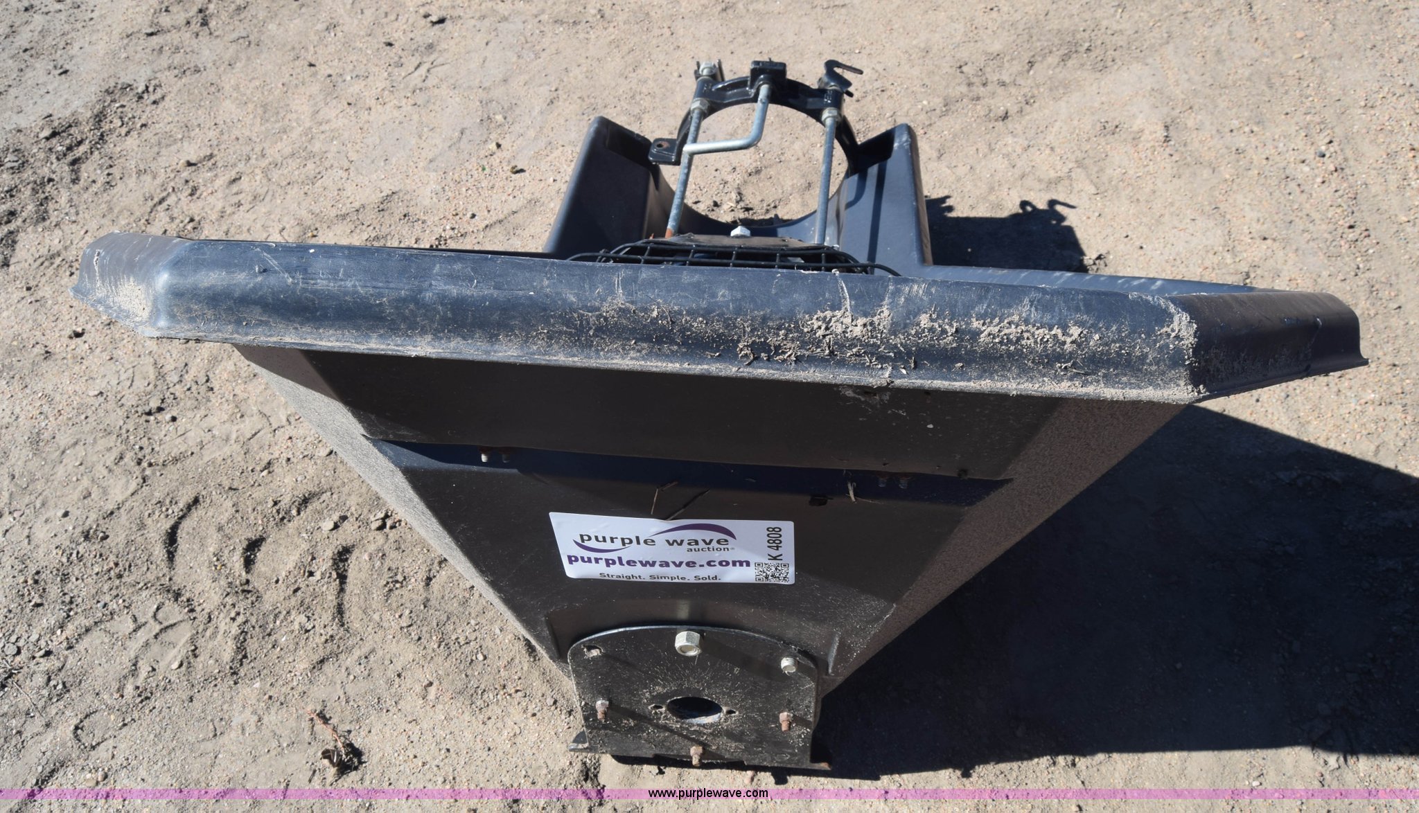 (2) grain auger boots in Kinsley, KS | Item K4808 sold | Purple Wave